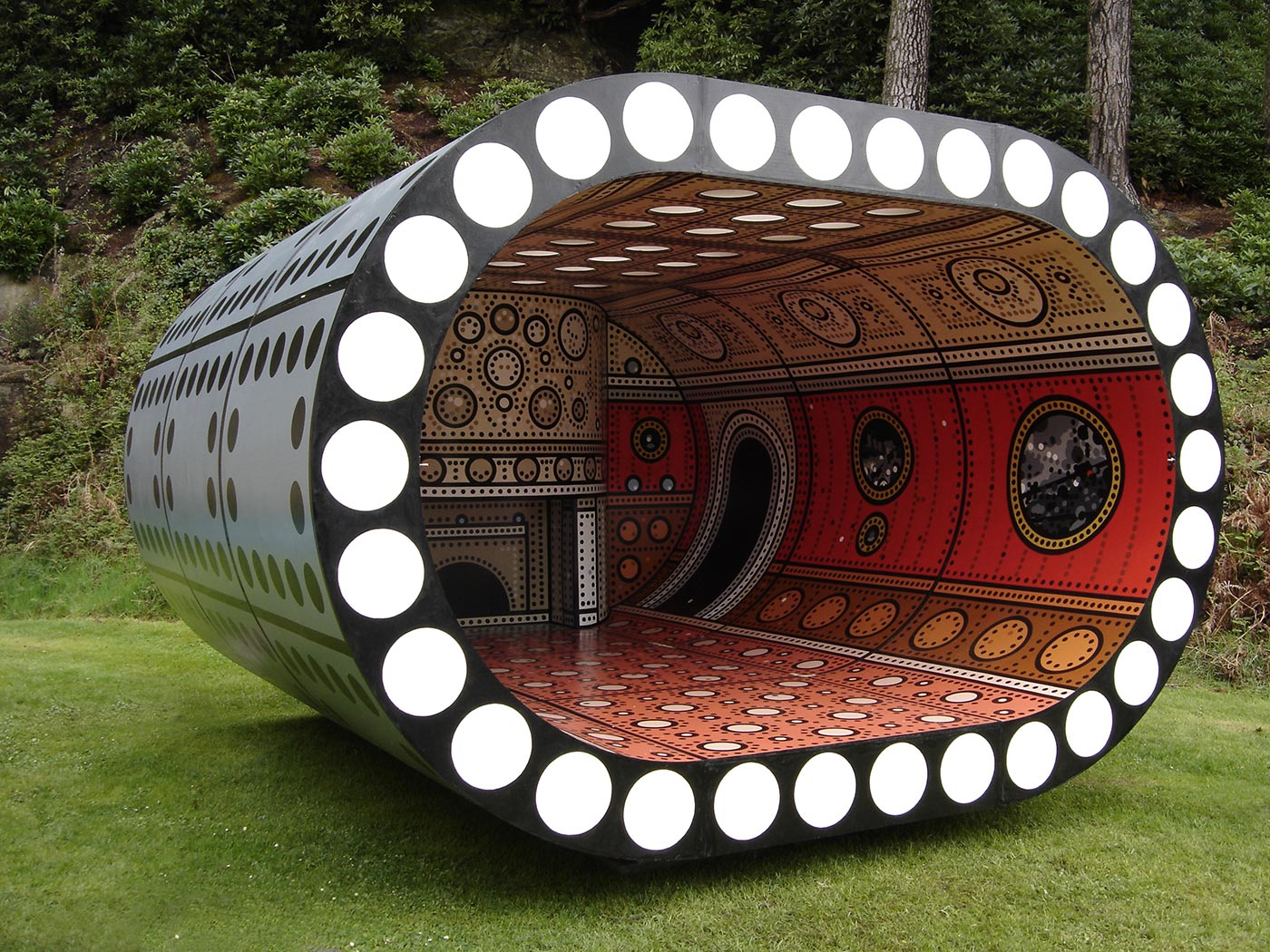 Dot Riveted Drawing Room – Tod Hanson